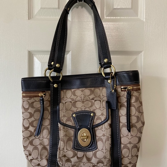 Coach | Bags | Coach Signature Canvas Tote | Poshmark
